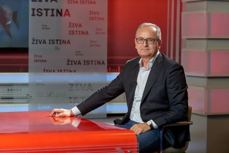 DARKO ŠUKOVIĆ: Mnogo hučiš, Dritane - Autonomija